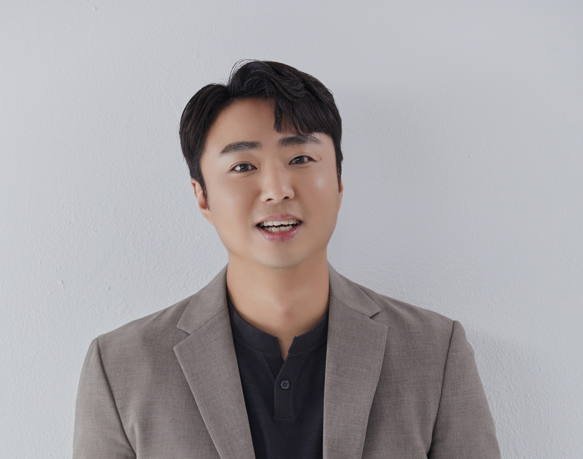 [와우투게더] 에이트테크, “폐기물 선별 AI로봇 ‘에이트론’으로 리사이클링 미래 개척” - 와우테일