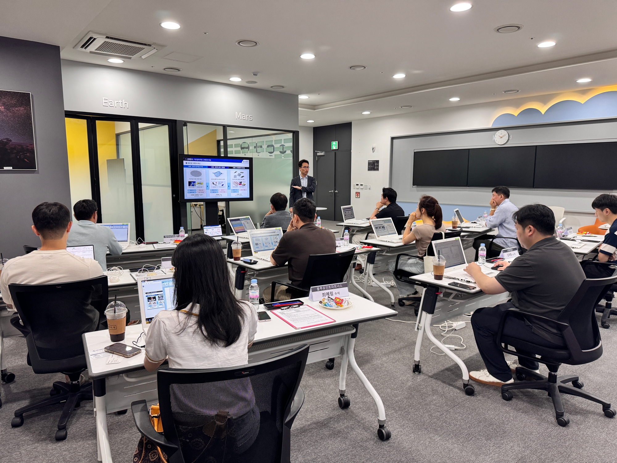 경기혁신센터, '제31회 스타트업 815 IR-SEED' 개최… 기후테크 스타트업 발굴 및 투자 연계 지원 - 와우테일